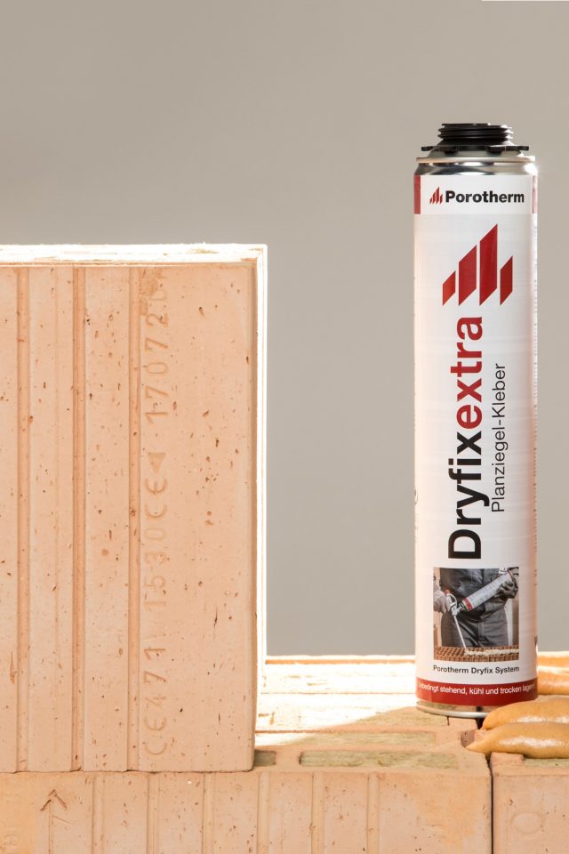 Dryfix extra Planziegel-Kleber